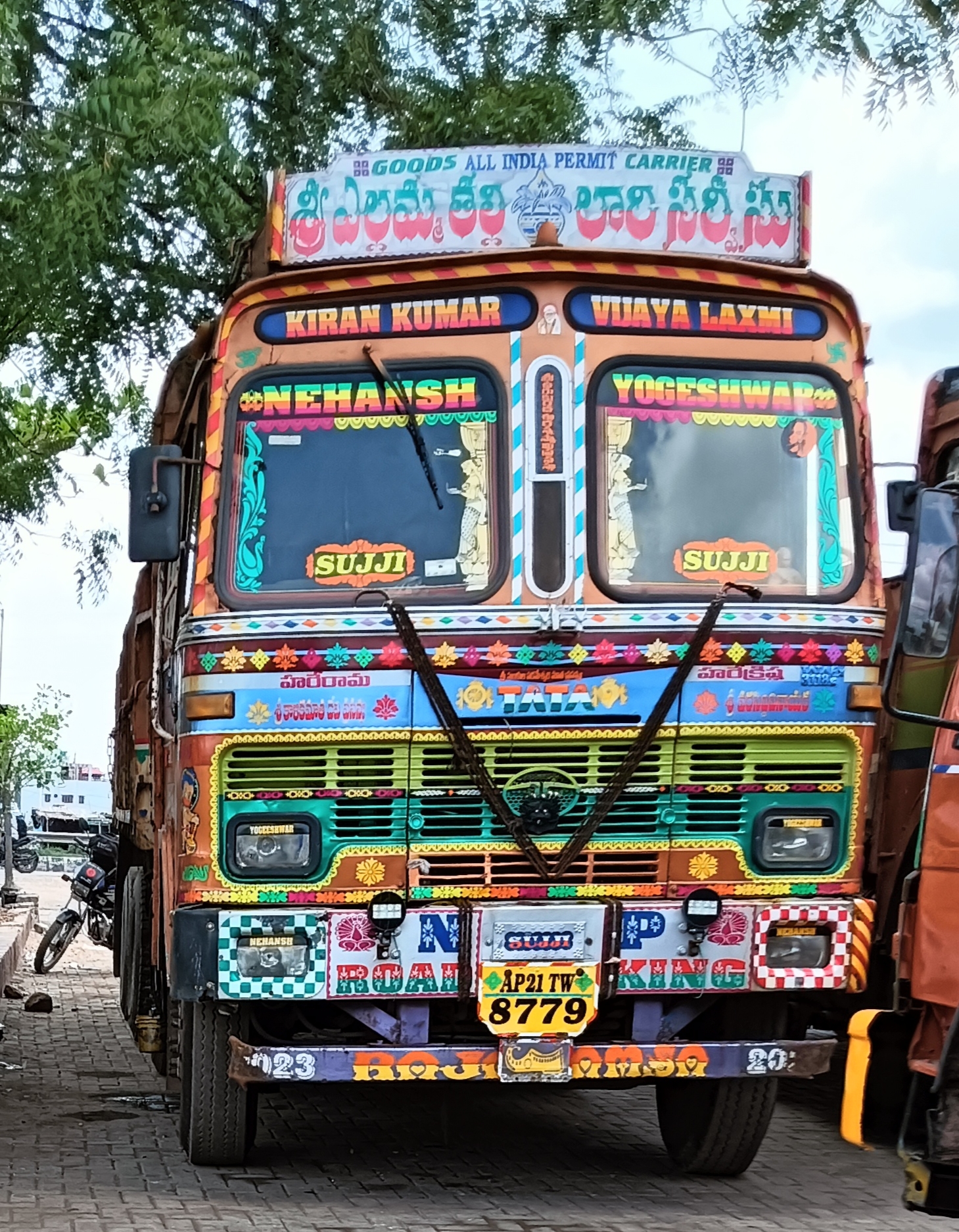 Used TATA MOTORS LPT 3118 TC trucks for Sale in Nandyal, Second Hand ...